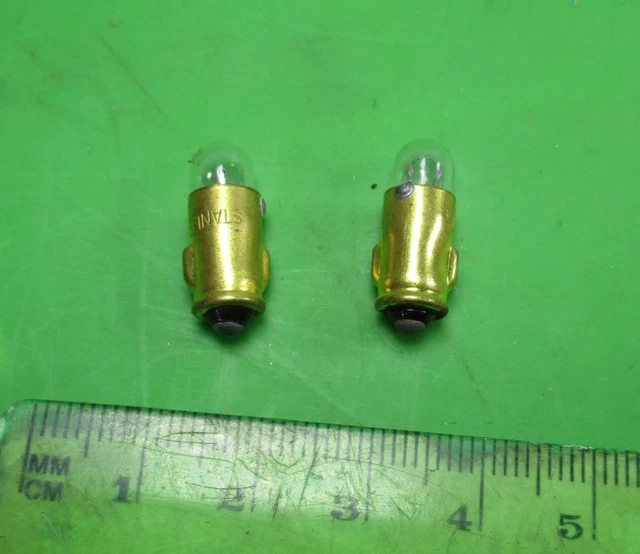 HONDA C100 C105 C102 BULB🔥6 volt 1.5 watt🔥Stanley🔥OEM🔥NOS🔥2 Count $13. ...