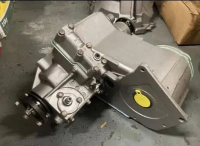 LAND ROVER DEFENDER Rebuilt LT230 Transfer Box 15D Ratio 1.1. £725.00 ...