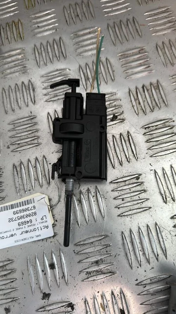 ACTIONNEUR VERROU TRAPPE d'essence RENAULT MEGANE 3 8200305732 EUR 24 ...