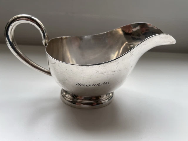 VINTAGE WALKER AND Hall silver plated gravy boat Plummer Roddis ...