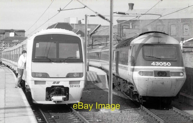 PHOTO RAILWAY 6X4 EMU Class 321 413 stands in bay paltform Doncaster ...