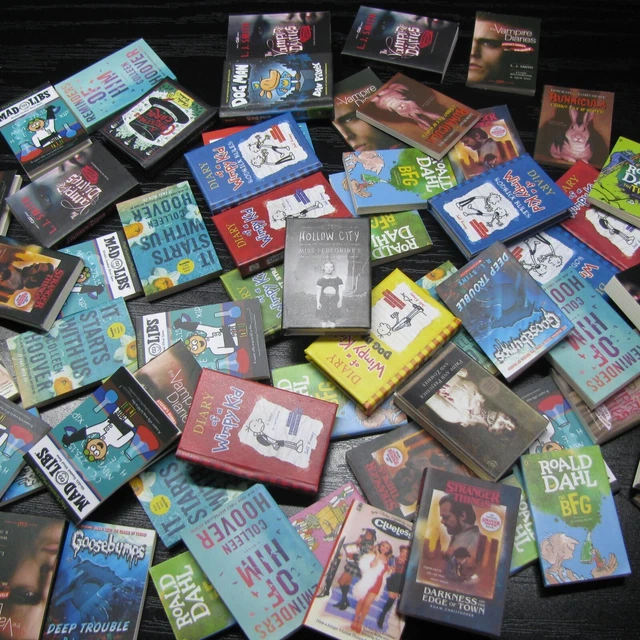 MINI BRANDS BOOKS Build a Bundle Complete Your Collection! Zuru £5.00 ...