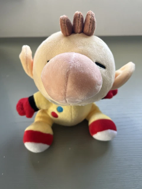 RARE SUPER MARIO Bros -Official Pikmin Olimar 6” plush soft toy £9.99 ...