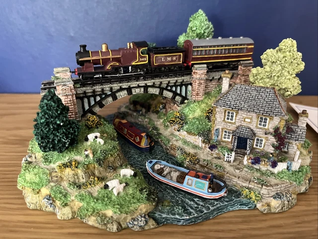 DANBURY MINT THE River Crossing By Jane Hart Country Lines Figurine ...