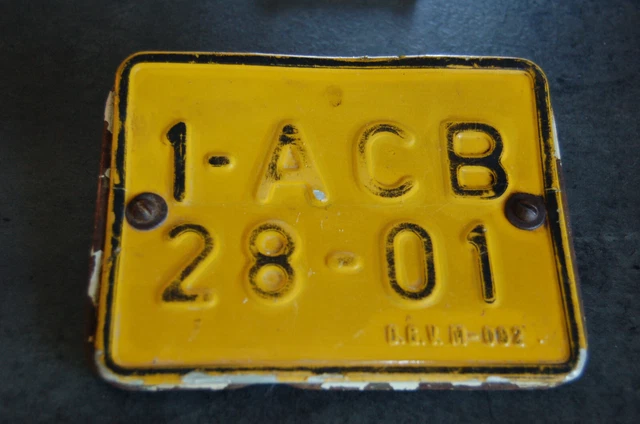 PLAQUE D'IMMATRICULATION ANCIENNE voiture auto moto vélo mobylette , métal EUR 39,00 - PicClick FR