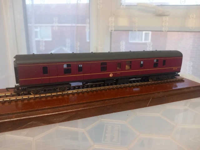 LIMA OO L305315W oo Gauge Maroon Coach Boxed £10.80 - PicClick UK