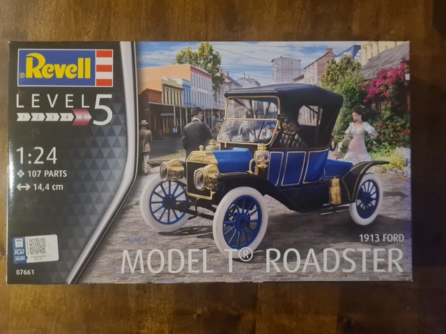 REVELL 1913 FORD Model T Roadster Model Kit 07661 in 1:24 Scale Model £ ...