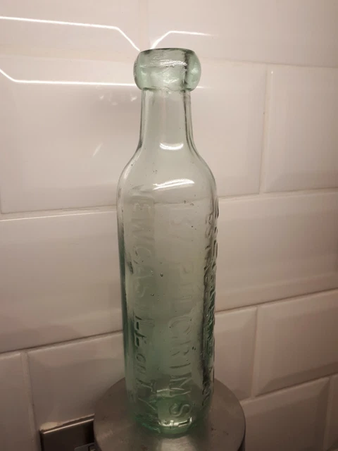 OLD GREEN BOTTLE. GILPIN & Co NEWCASTLE 137 PILGRIM ST £5.00 - PicClick UK