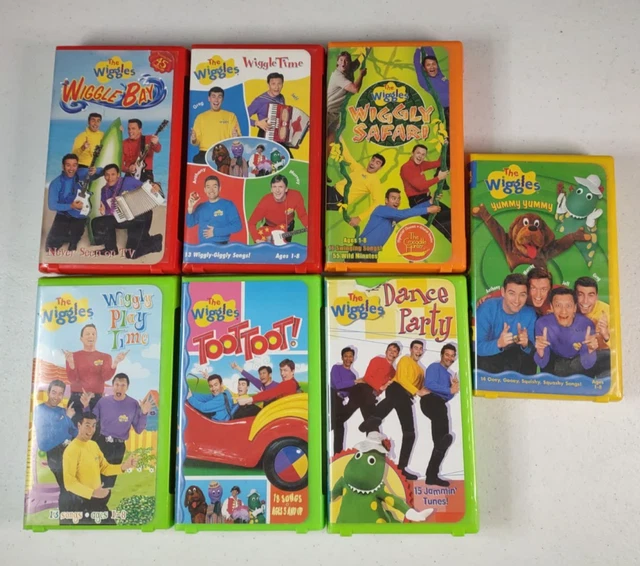 7 WIGGLES VHS Dance Party Playtime Toot Toot Time Bay Safari Yummy ...
