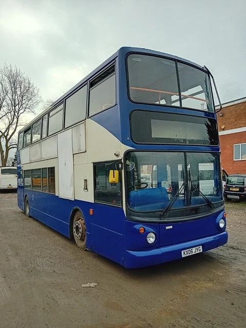 Minibuses/Buses/Coaches, Commercial Vehicles, Cars, Motorcycles ...