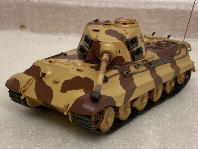 1/35 SCALE 1993 Tamiya 35164 German WW11 Sd.Kfz 182 King Tiger tank R/C ...