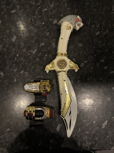 VINTAGE MIGHTY MORPHIN Power Rangers WHITE RANGER Sword and Zeo ...