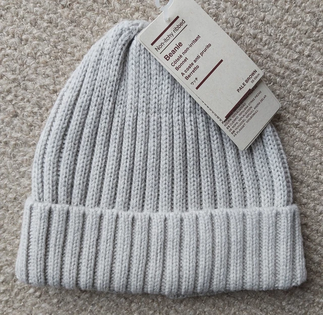 GENUINE MUJI PALE Brown (Stone) 100% Wool NON ITCHY Ribbed BEANIE Hat ...