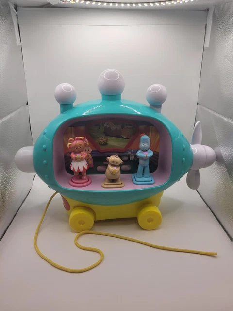 CBEEBIES THE NIGHT Garden Pull Along Pinky Ponk Light Sound With All 3 ...