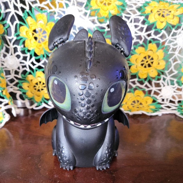 DREAMWORKS HOW TO Train Your Dragon Hatching Toothless Interactive ...