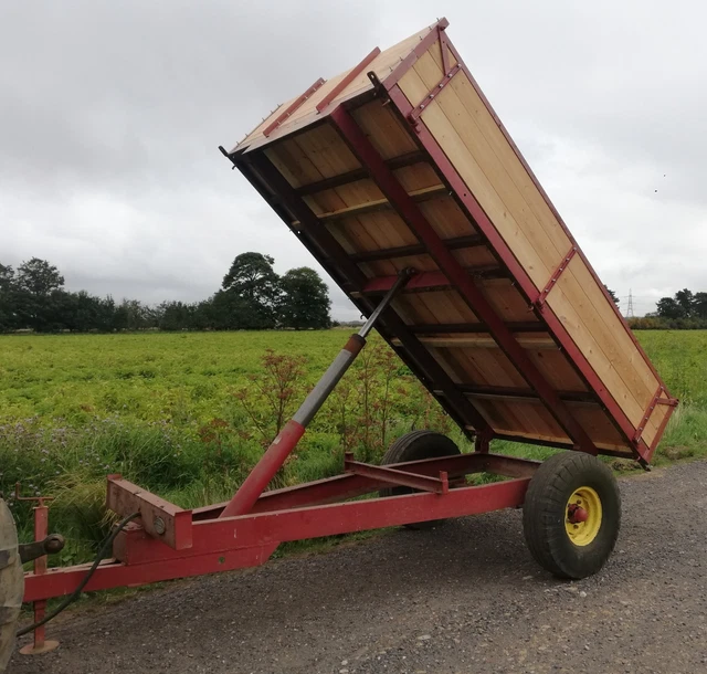PETTIT 3 TON tipping trailer refurbished smallholding horse muck £975. ...