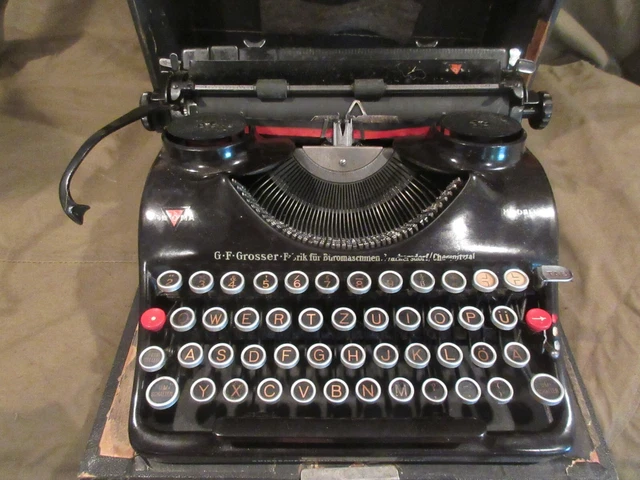 GERMAN WW2 VINTAGE Groma Typewriter Heer Waffen Luftwaffe £355.88 ...