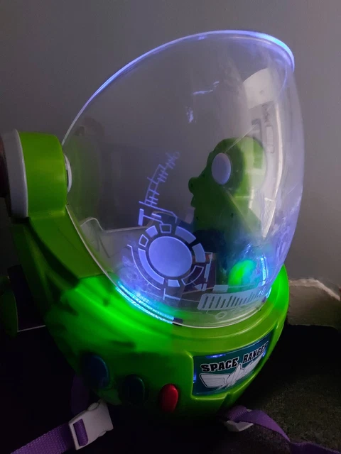 DISNEY BUZZ LIGHTYEAR Space Helmet with lights and sound toy story ...