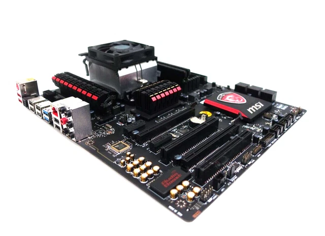 PACCHETTO PC MSI 970 GAMING con Advanced Micro Devices FX-6300 @ 3,5 GHz + 8 GB DDR3 EUR 87,00 ...