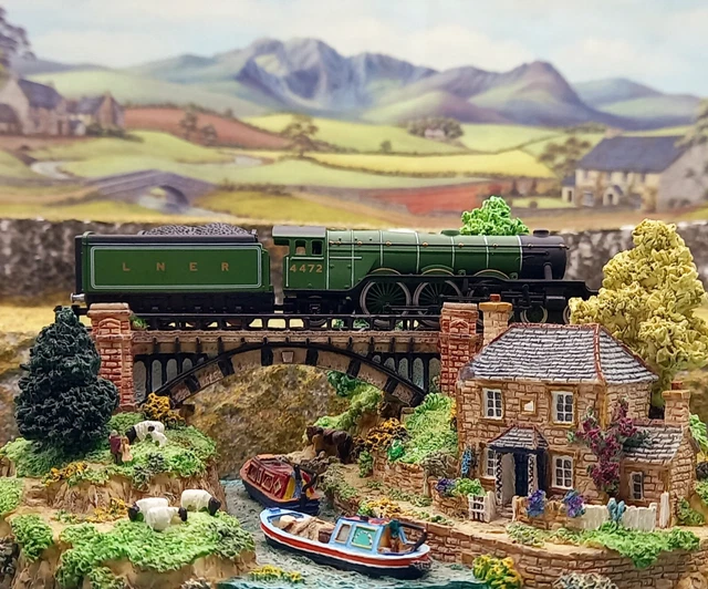 N SCALE GAUGE Model Railway LNER Flying Scotsman Countryside Diorama ...