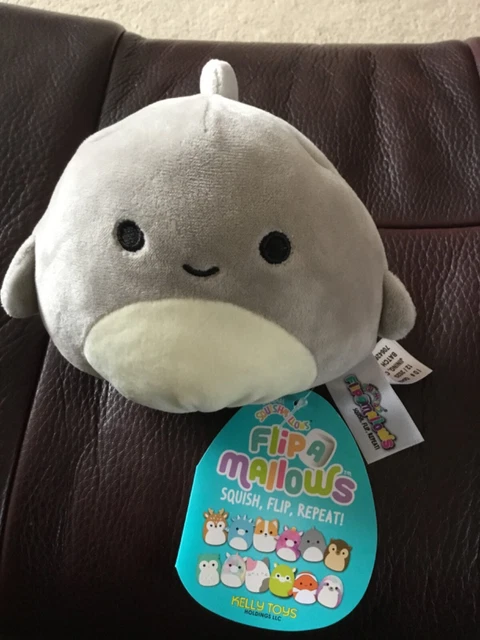 FLIPAMALLOWS SQUISHMALLOW GORDON the Shark turns into Ricky the clown ...