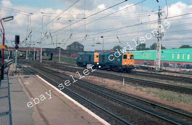BRITISH RAILWAY NEGATIVE - BR Class 20s No. 20 048 & 20 176 at ...