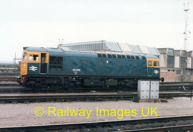 RAILWAY PHOTO 6X4 Class 33 33005 BR Blue Light Engine unknown TMD c1984 ...
