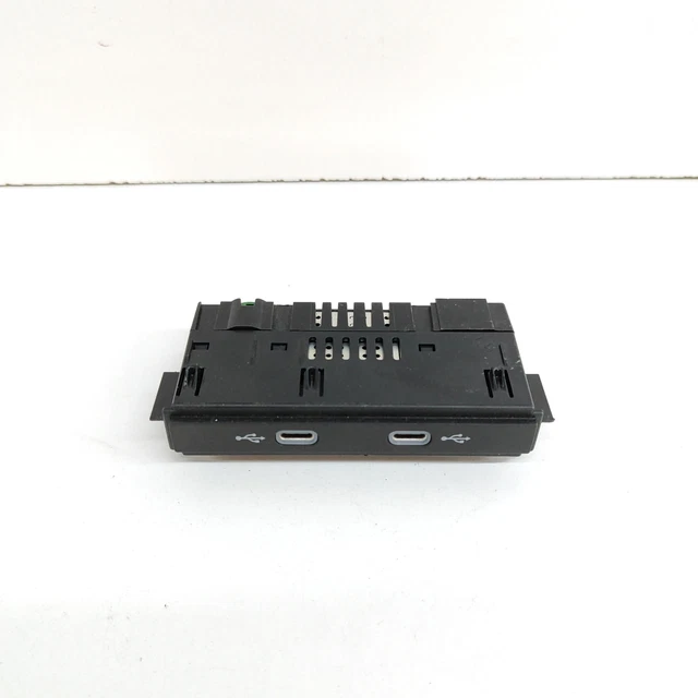 AUDI Q4 SPORTBACK E-Tron Prises USB C Connecteurs 89A035736 2022 ...