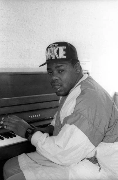 RAPPER BIZ MARKIE appears in a portrait taken while playing piano - Old ...