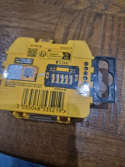 DEWALT 25 PIECE PZ2 Standard Tic Tac Pozi Screwdriver Bit Set Flex ...