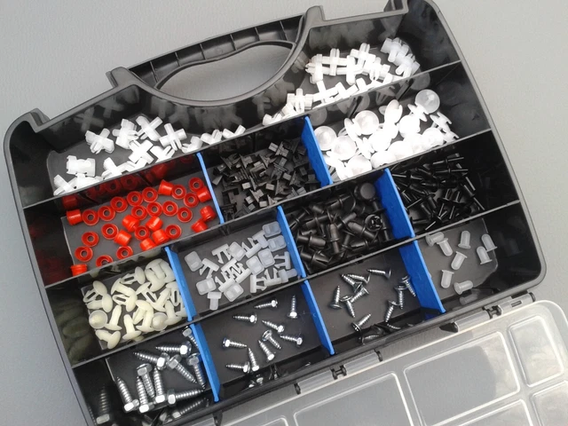 220 TLG. SORTIMENT Clips + Klammern W123 / S123 / C123, NEU EUR 119,00 - PicClick DE