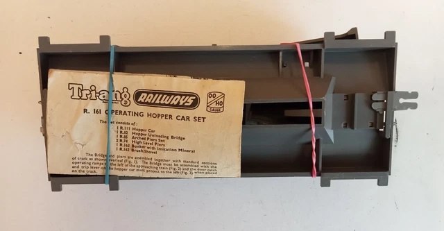 TRIANG R161 OPERATING Hopper Car Set [incomplete] £3.99 - PicClick UK