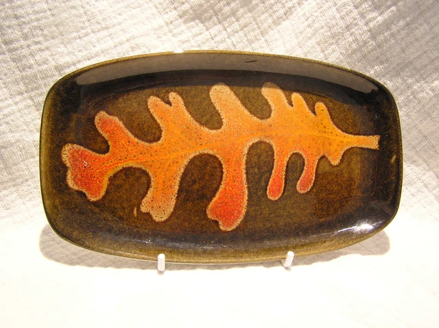 **POOLE POTTERY** FLAT Ceramic Dish.no 361. Design=Aegean.leaf Pattern ...
