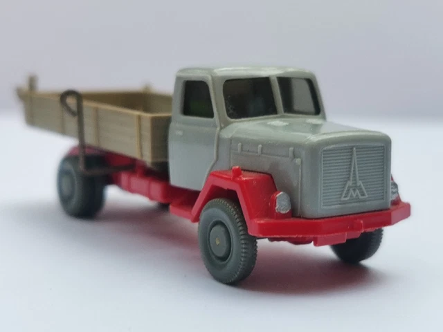WIKING MAGIRUS SATURN Flachpritschenkipper (2-achsig) silbergrau 1967 1 ...