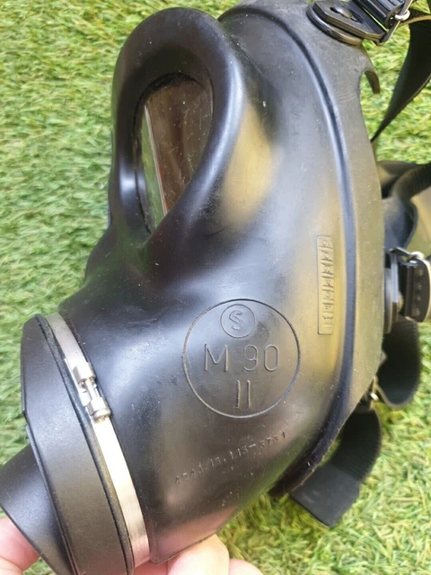 ITALIAN M90 NBC Respirator Gas Mask GASMASK Filter Haversack Drinking ...