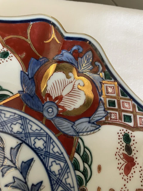 VINTAGE CHINESE AMARI Porcelain Plate Charger Gold Gilt Butterflies ...