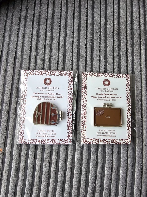 CHARLIE BEAR PIN Badges Bundle: Suitcase And Gallery Pins £39.00 ...