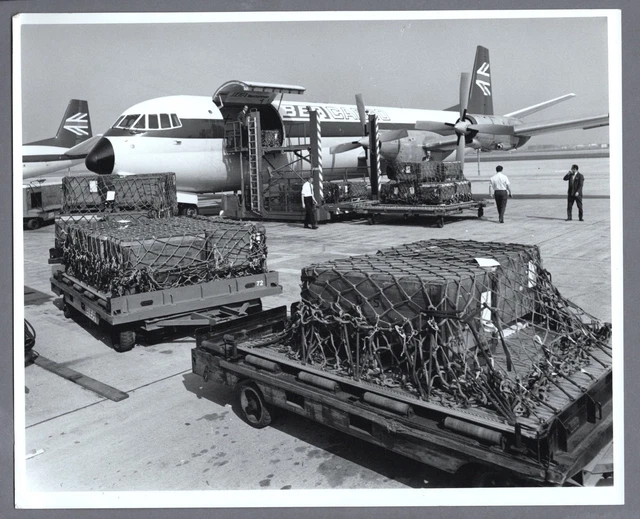 BRITISH EUROPEAN AIRWAYS Cargo Vickers Vanguard Merchantman Original ...