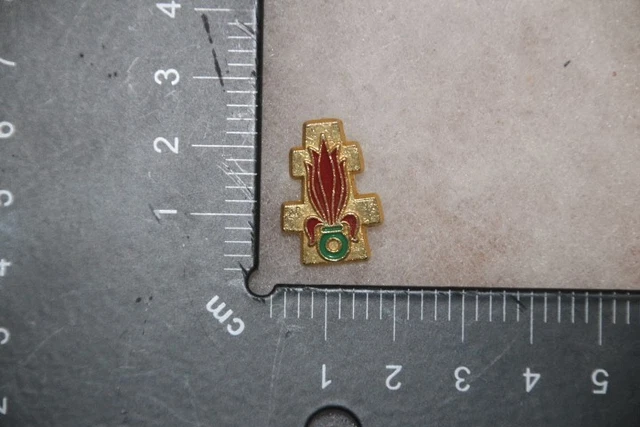 ORIGINAL FRENCH FOREIGN Legion Lapel Pin Badge £12.00 - PicClick UK