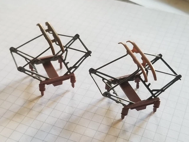 JOUEF PIECES DETACHÉES: 2 pantographes parallelogrammes 1500V loco ...