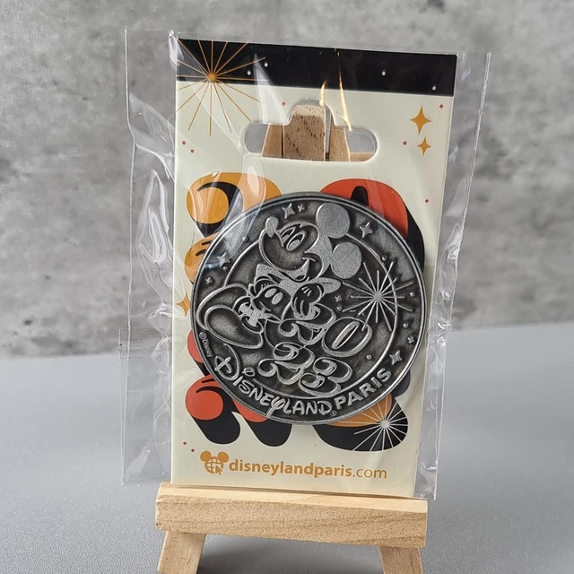 Disneyland Paris Trading Pin 2023 Mickey Mouse 2023 Year Pin Trading