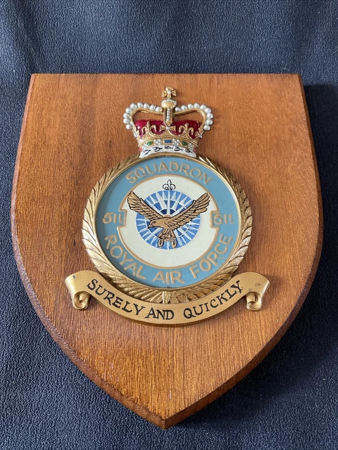RARE/VINTAGE ROYAL AIR Force 511 SQUADRON Mess Wall Plaque/Shield ...