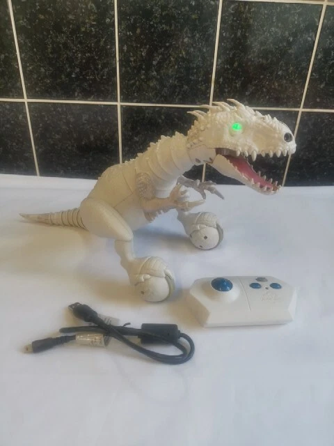 JURASSIC WORLD INDOMINUS Rex Zoomer Dino Robot Dinosaur RC Remote ...