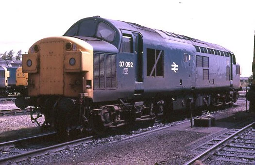 ORIGINAL COLOUR SLIDE of 37092 BR class 37 diesel loco £2.25 - PicClick UK