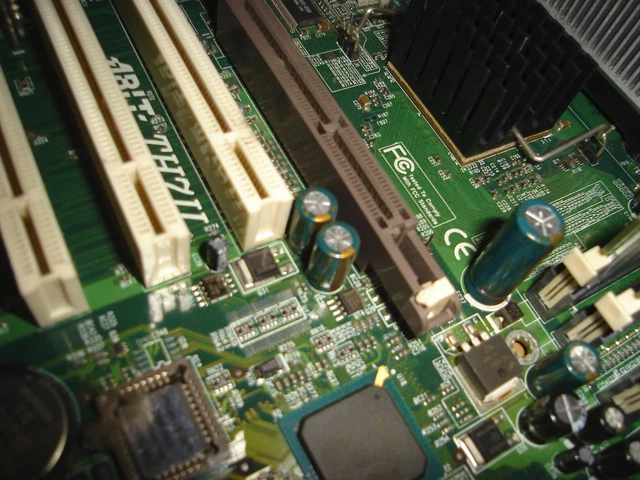 ABIT TH7-II SOCKET 478 Pentium 4 Motherboard With 2.4Ghz Cpu 512Mb Ram Gfx Card £52.63 - PicClick UK