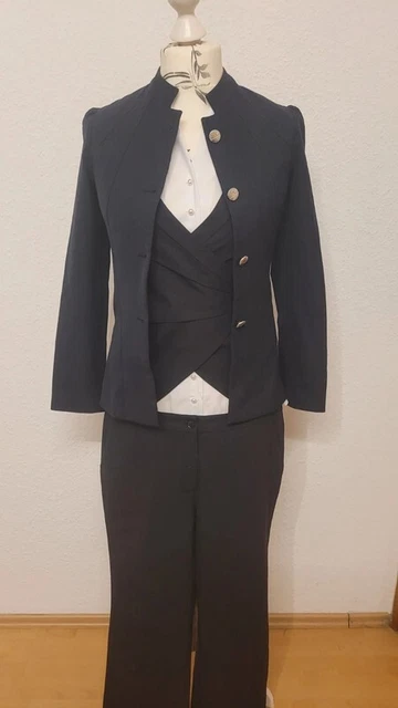 FLUGBEGLEITERIN | STEWARDESS | Cabin Crew Uniform SunExpress EUR 175,00 ...