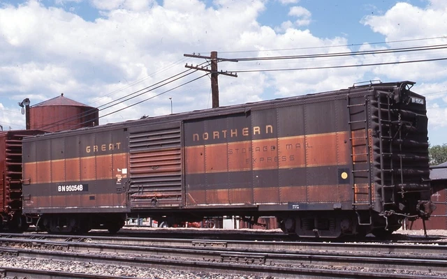 BURLINGTON NORTHERN-GREAT NORTHERN Boxcar 950548 Orig Kodachrome Slide ...