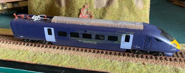 HORNBY CLASS 395 Intercity Express Rapier Dummy Power Car Se Livery. L ...