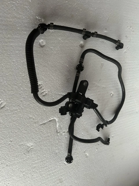 MERCEDES W211 W219 W164 W221 642 Engine 3.0 Diesel Leak Off Return Pipe ...