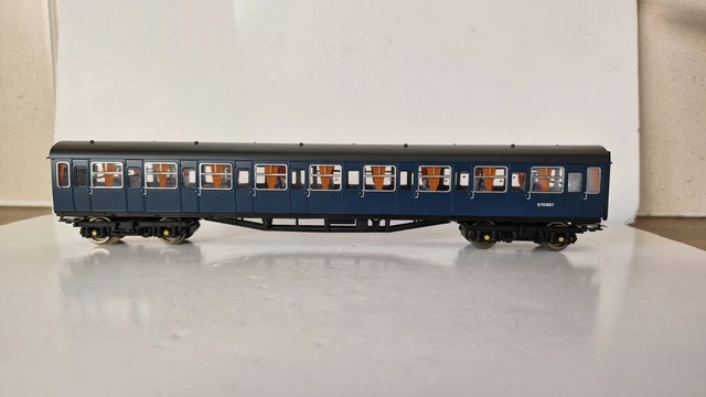 HORNBY BR CLASS 423 4 VEP Centre Coach Only. £21.50 - PicClick UK